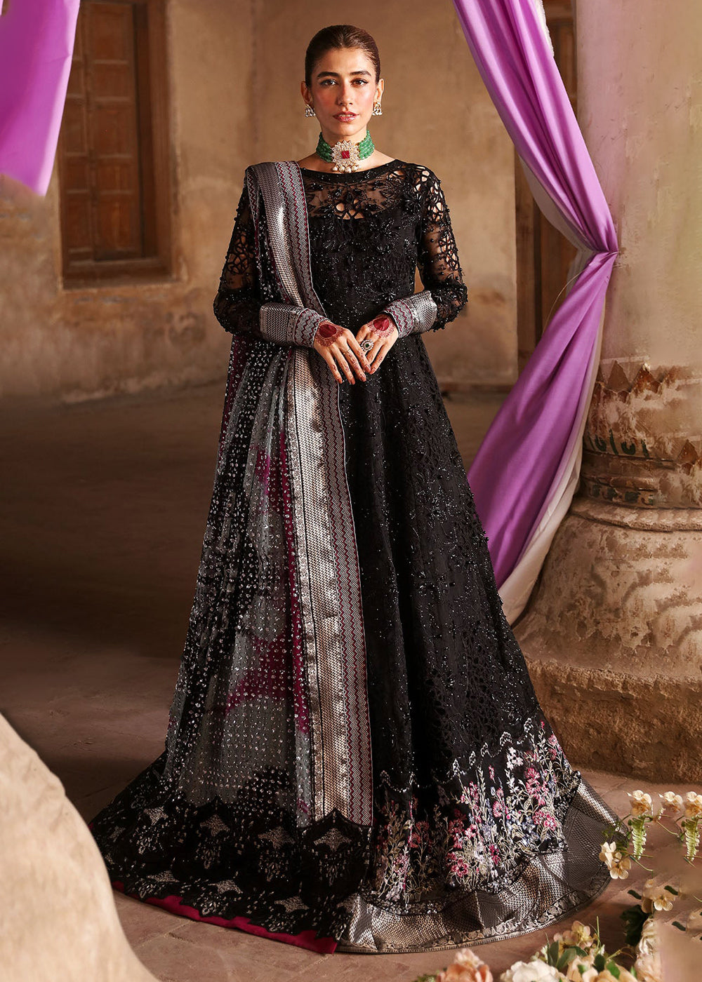Buy Jhoomro Wedding Luxury Formals '24 by Nureh | NL-73 MAYA @Empress – Empress Clothing